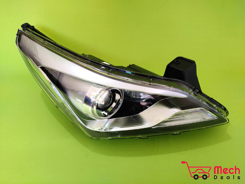 Hyundai Verna Fluidic Lamp Assy-Head, Rh-921021V700-Hyundai- mechdeals.com