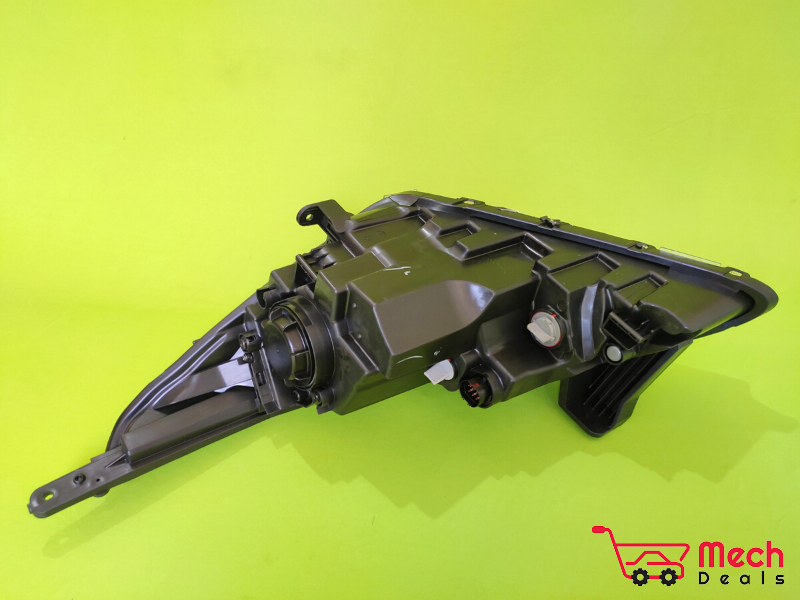 Hyundai Verna Fluidic Lamp Assy-Head, Rh-921021V700-Hyundai- mechdeals.com