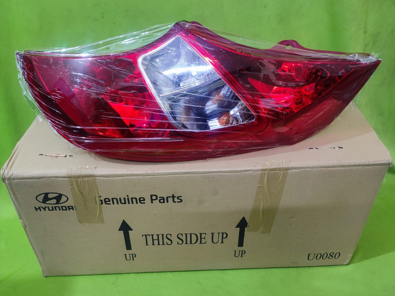 Lamp Assy-Rear Combination,Rh-924024N000-Hyundai- mechdeals.com