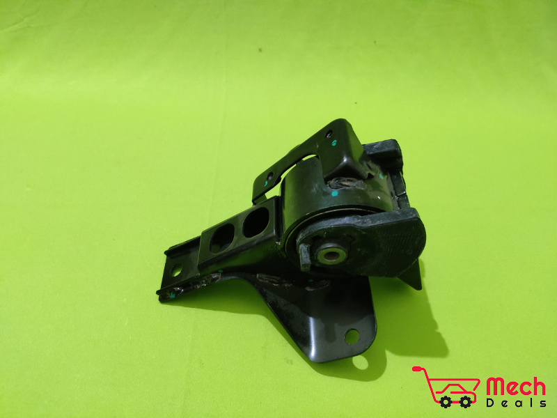 Mounting Eng Lh-11620M67P00-Maruti Suzuki- mechdeals.com